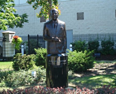 David L. Deming, Nationally Recognized Sculptor – The Abstract ...